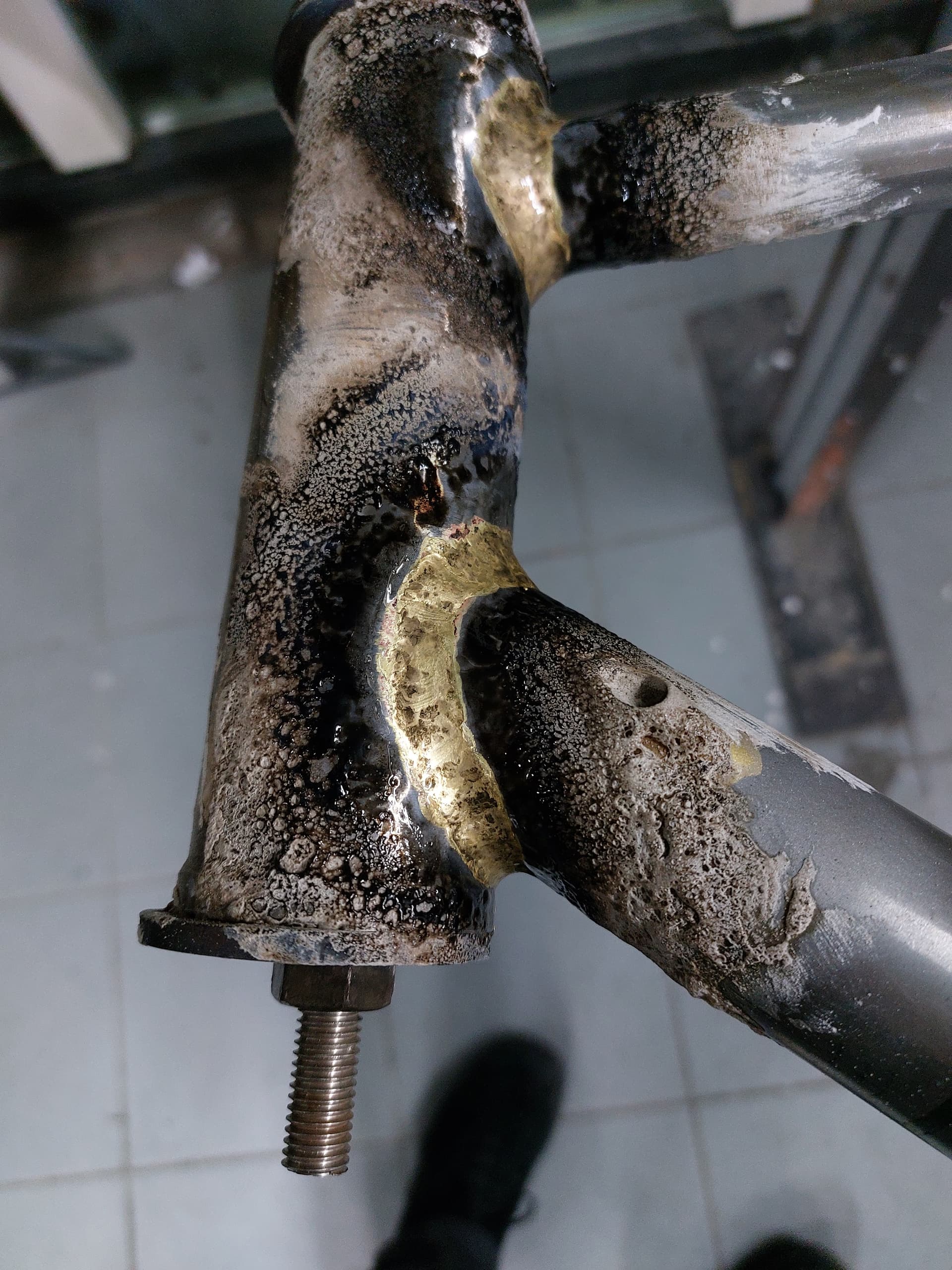 Removing oxides formed during fillet brazing - Welding - Custom ...
